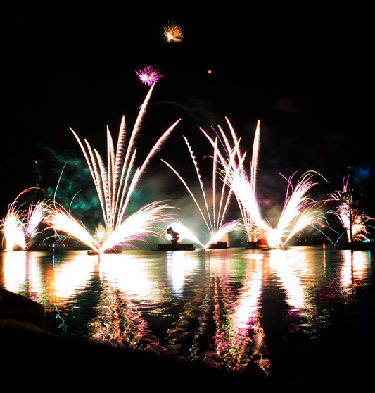 Our Epcot Dessert Party at UK Pubside - Disney Travel Babble