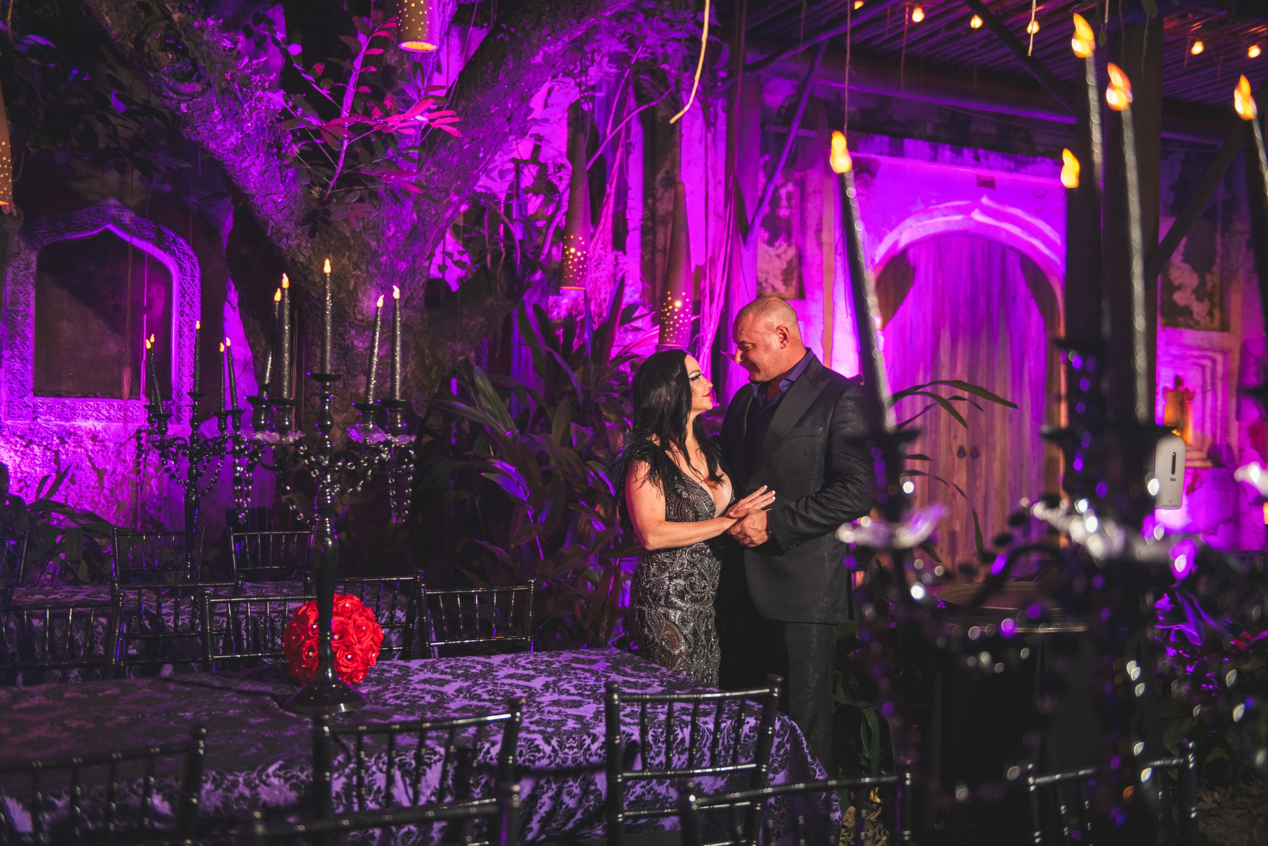 Sara & Jeff's Tamu Tamu Courtyard Wedding - Disney Wedding Podcast