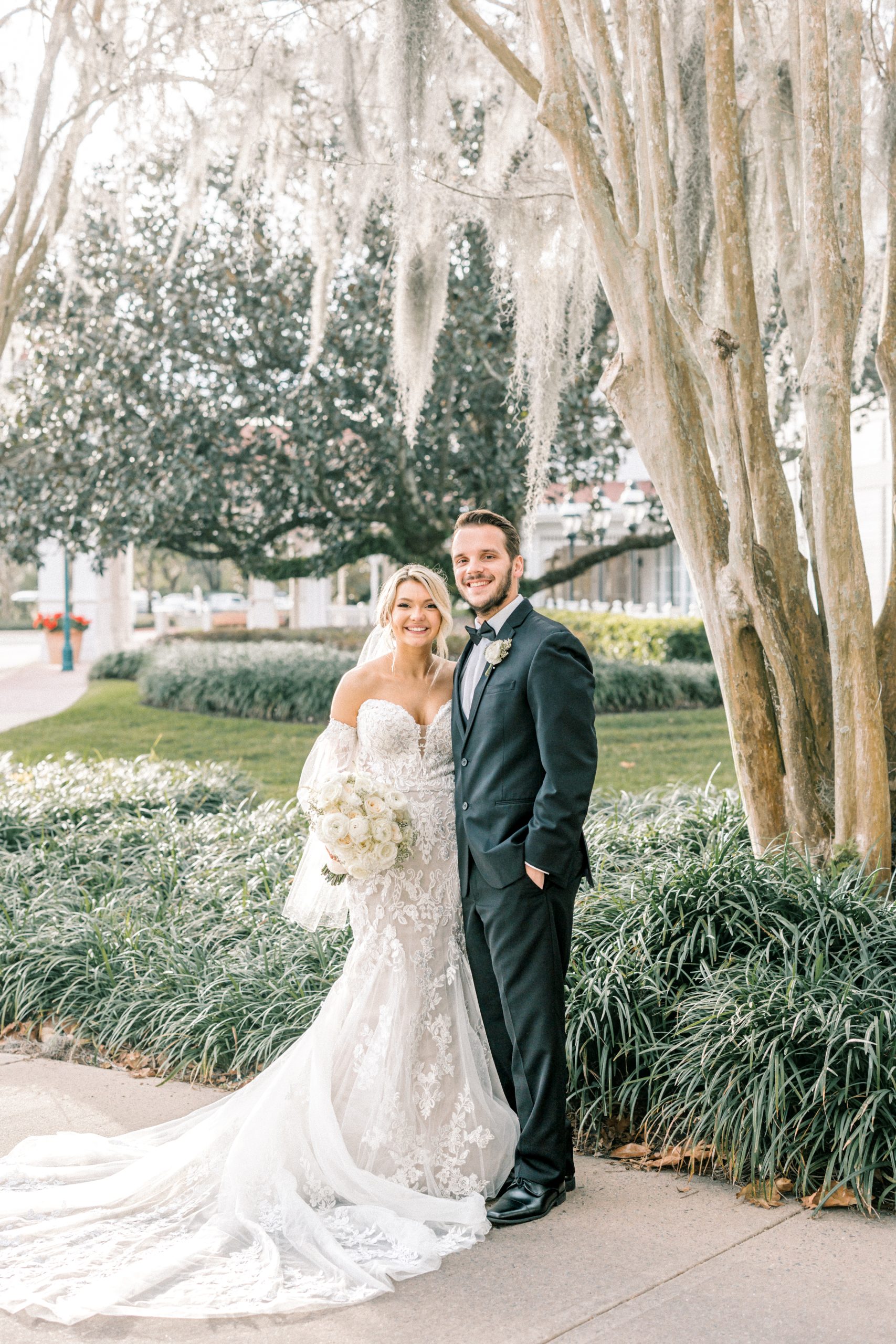 Listen - Disney Wedding Podcast
