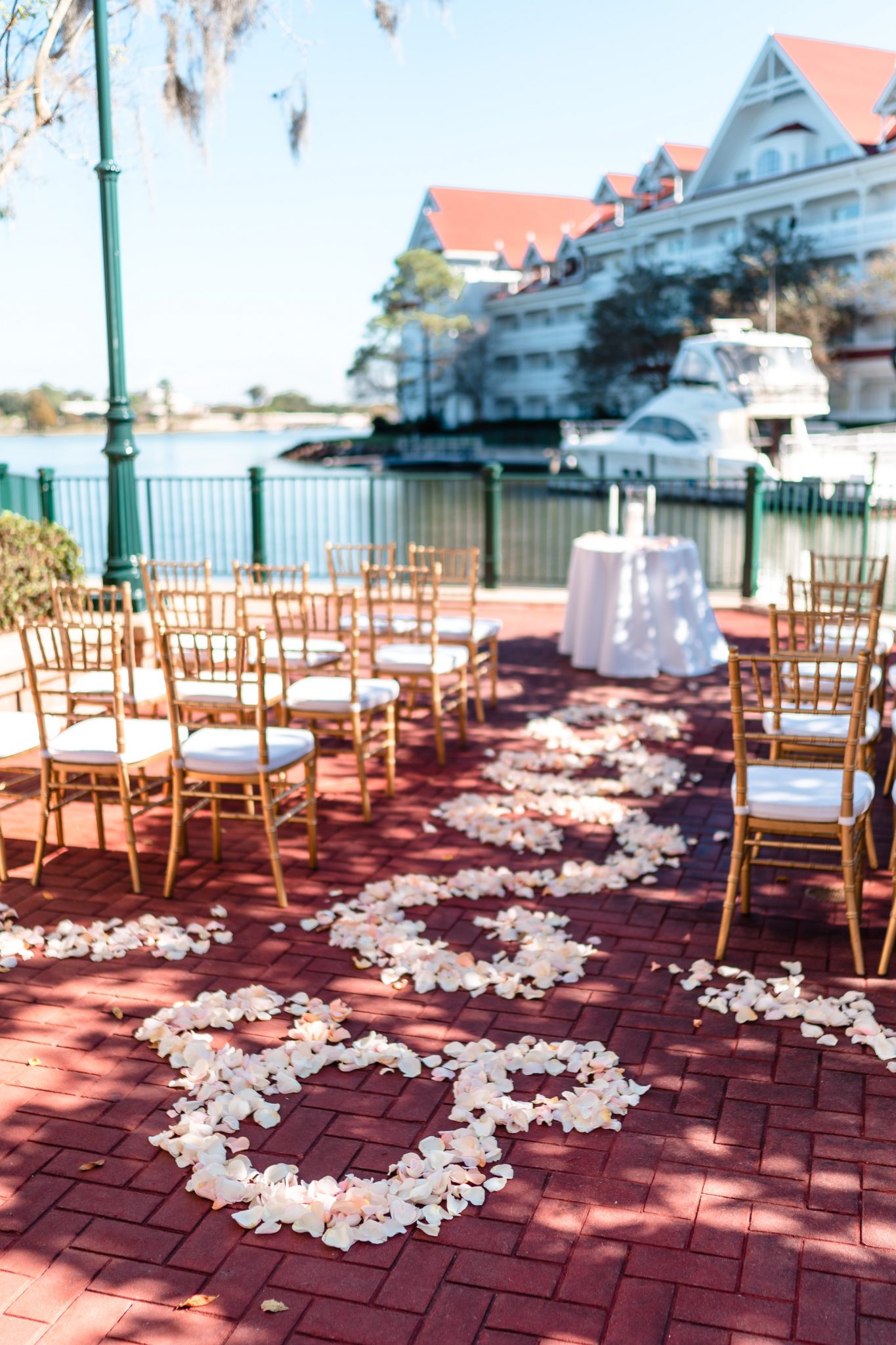 Sago Cay Pointe – Grand Floridian • Fairytale Weddings Guide